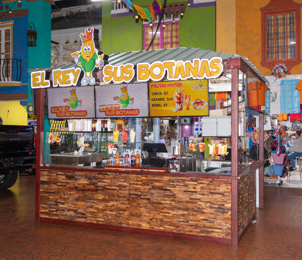 El Rey de Elote y sus Botanas – Plaza Fiesta